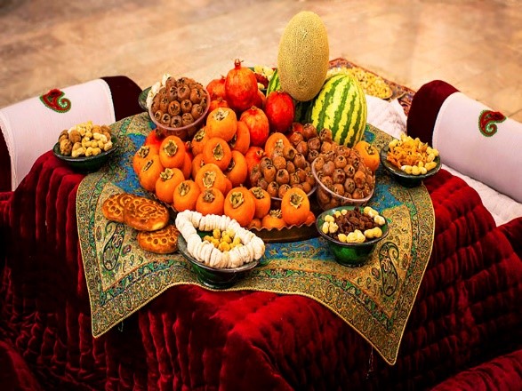 Yalda Night, Iranian Winter Festival - Persian Tourism Service